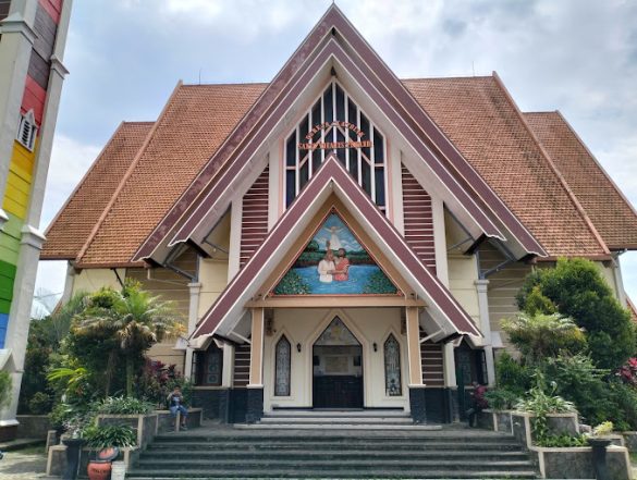 Daftar 14 Gereja Katolik di Malang, Lengkap dengan Alamat, Jadwal Misa ...